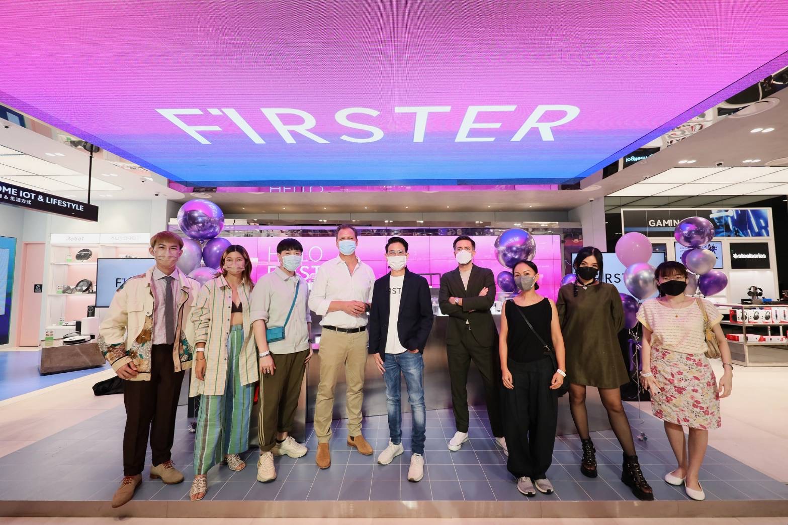 “คิง เพาเวอร์” เปิดเทรนด์โลก FIRSTER STORE 2 สาขา 750 แบรนด์ ช้อป O2O คิง เพาเวอร์ มหานคร+สยาม ...