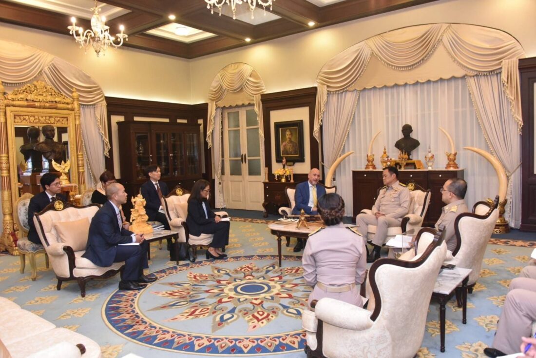 มท.1หารือผู้แทนธนาคารโลกร่วมมือขจัดความยากจน